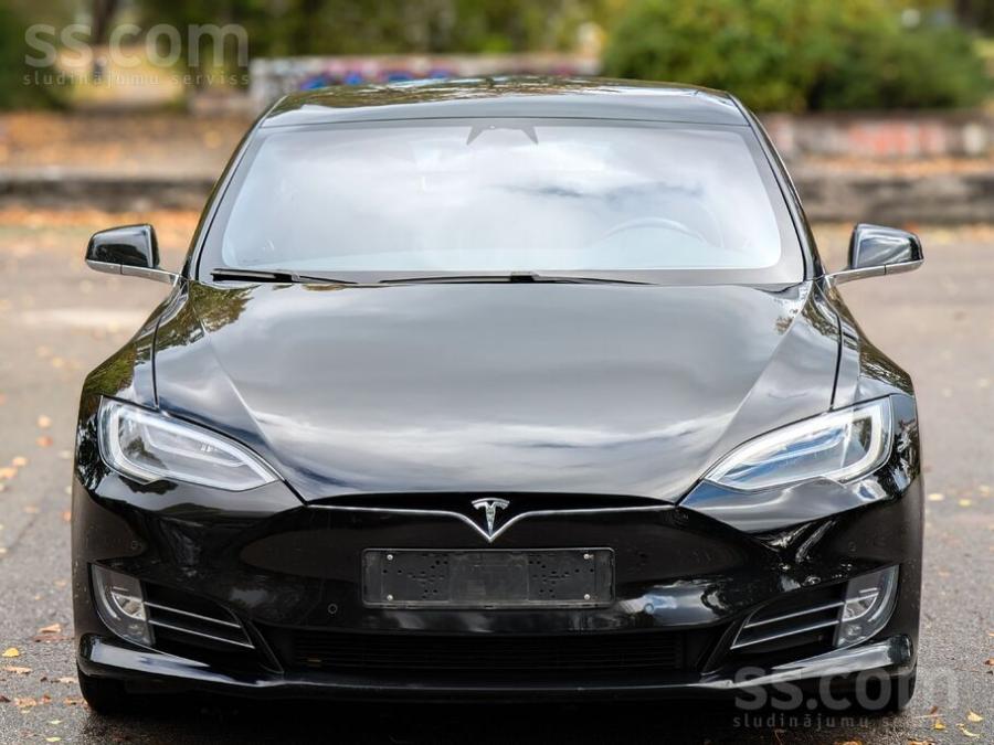 Melns Tesla Model S 2018 Jūrmala, ar dzinēja tilpumu 0.00 L un nobraukumu 0 tūkst. km par 16750 €, foto 13 vietnē AUTOMOTO.COM.LV