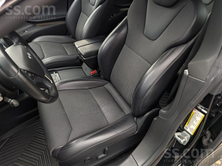 Melns Tesla Model S 2018 Jūrmala, ar dzinēja tilpumu 0.00 L un nobraukumu 0 tūkst. km par 16750 €, foto 18 vietnē AUTOMOTO.COM.LV