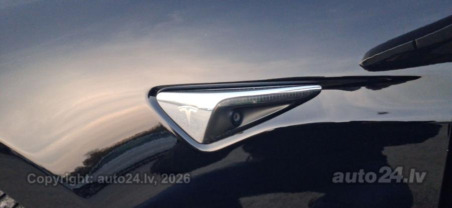 Melns Tesla Model S 2018 Tartu, ar dzinēja tilpumu 0.00 L un nobraukumu 122 tūkst. km par 23390 €, foto 25 vietnē AUTOMOTO.COM.LV