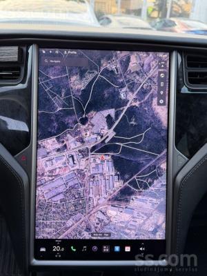 Black Tesla Model S 2019 in Riga, with an engine capacity of 0.00 L and mileage of 206 thousand km for 19777 €, photo 8 on AUTOMOTO.COM.LV