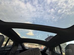 Black Tesla Model S 2019 in Riga, with an engine capacity of 0.00 L and mileage of 206 thousand km for 19777 €, photo 13 on AUTOMOTO.COM.LV