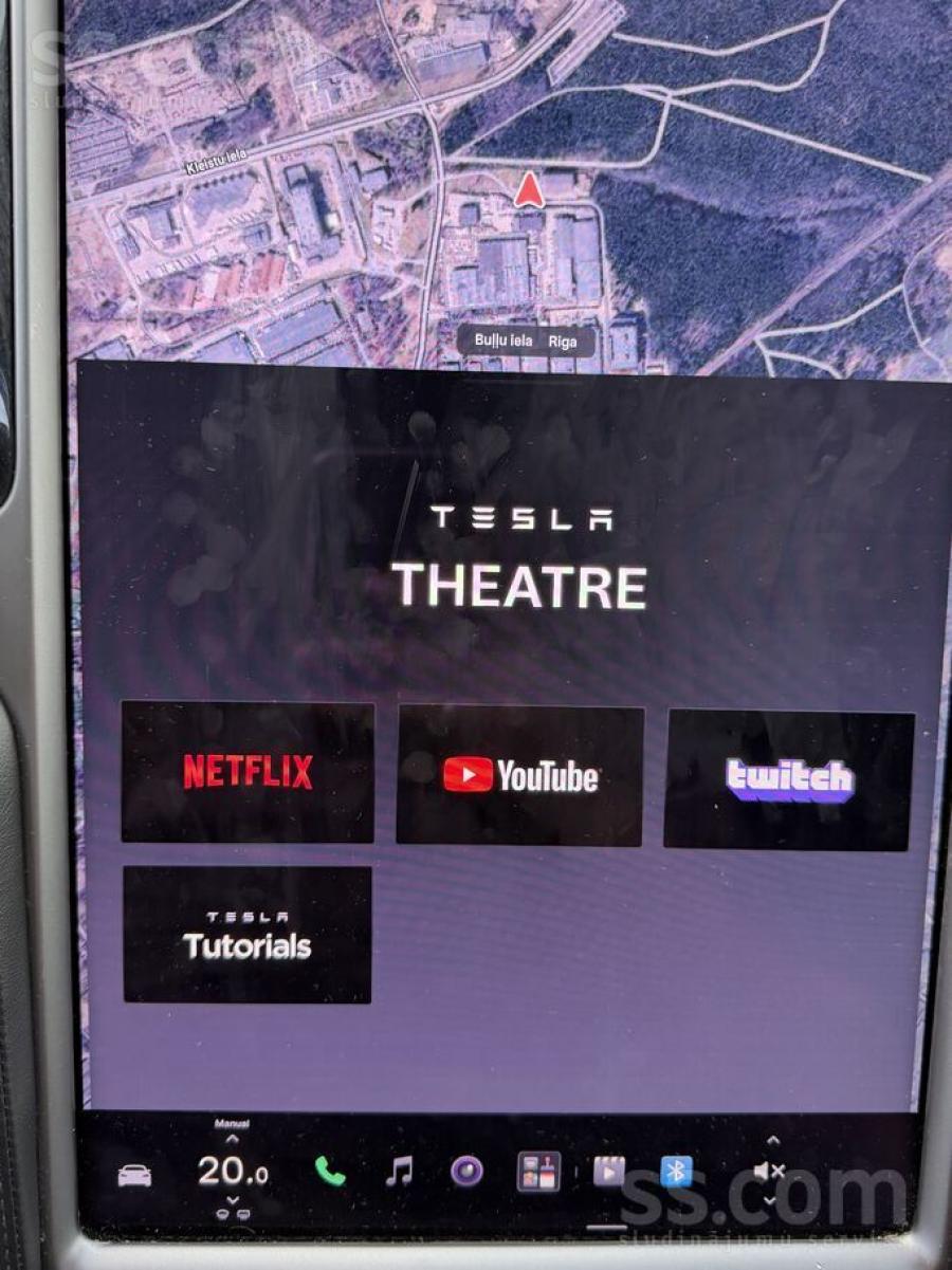 Black Tesla Model S 2019 in Riga, with an engine capacity of 0.00 L and mileage of 206 thousand km for 19777 €, photo 14 on AUTOMOTO.COM.LV