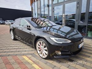 Black Tesla Model S 2020 in Tallinn, with an engine capacity of 0.00 L and mileage of 50 thousand km for 31450 €, photo 3 on AUTOMOTO.COM.LV