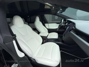 Black Tesla Model S 2020 in Tallinn, with an engine capacity of 0.00 L and mileage of 101 thousand km for 34900 €, photo 13 on AUTOMOTO.COM.LV