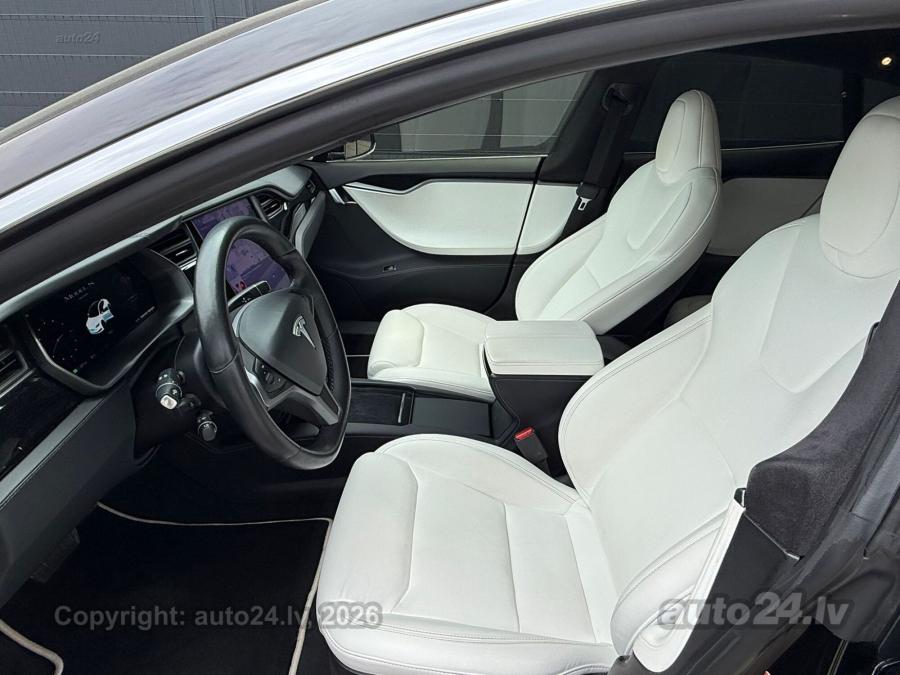 Black Tesla Model S 2020 in Tallinn, with an engine capacity of 0.00 L and mileage of 101 thousand km for 34900 €, photo 14 on AUTOMOTO.COM.LV