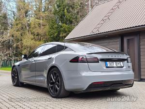 Melns Tesla Model S 2022 Tallina, ar dzinēja tilpumu 0.00 L un nobraukumu 40 tūkst. km par 87000 €, foto 5 vietnē AUTOMOTO.COM.LV