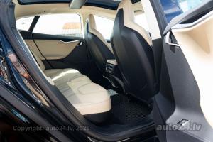 Melns Tesla Model S 2012 Tartu, ar dzinēja tilpumu 0.00 L un nobraukumu 175 tūkst. km par 12999 €, foto 18 vietnē AUTOMOTO.COM.LV