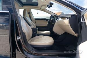 Melns Tesla Model S 2012 Tartu, ar dzinēja tilpumu 0.00 L un nobraukumu 175 tūkst. km par 12999 €, foto 24 vietnē AUTOMOTO.COM.LV