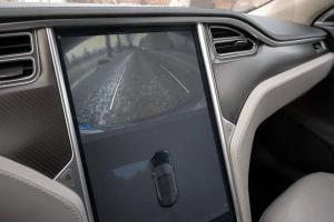 Melns Tesla Model S 2014 Jelgava, ar dzinēja tilpumu 0.00 L un nobraukumu 250 tūkst. km par 15500 €, foto 13 vietnē AUTOMOTO.COM.LV