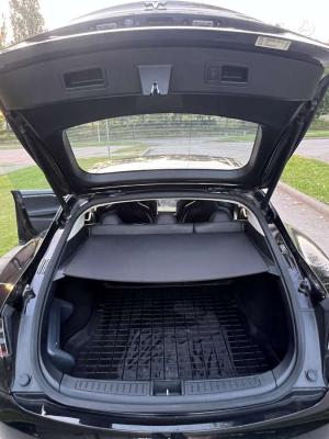 Black Tesla Model S 2014 in Klaipeda, with an engine capacity of 0.00 L and mileage of 205 thousand km for 12400 €, photo 19 on AUTOMOTO.COM.LV