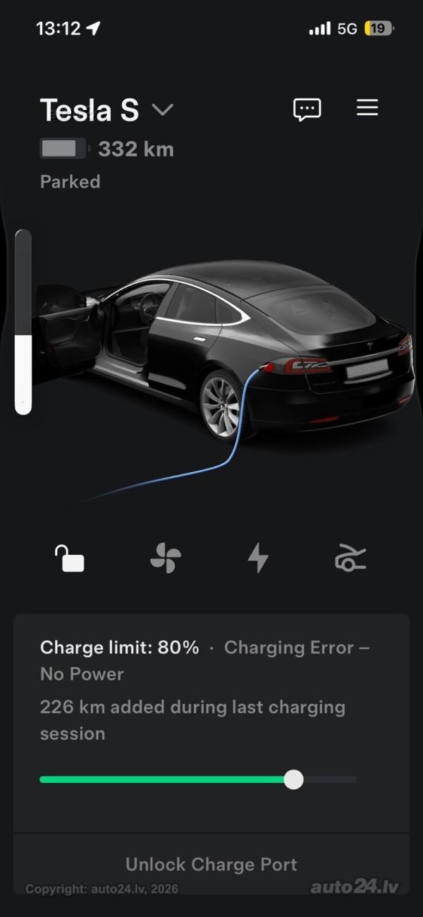 Black Tesla Model S 2015 in Tallinn, with an engine capacity of 0.00 L and mileage of 161 thousand km for 24999 €, photo 5 on AUTOMOTO.COM.LV