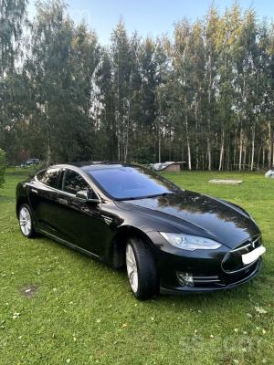 Melns Tesla Model S 2015 Jelgava, ar dzinēja tilpumu 0.00 L un nobraukumu 194 tūkst. km par 189000 €, foto 3 vietnē AUTOMOTO.COM.LV