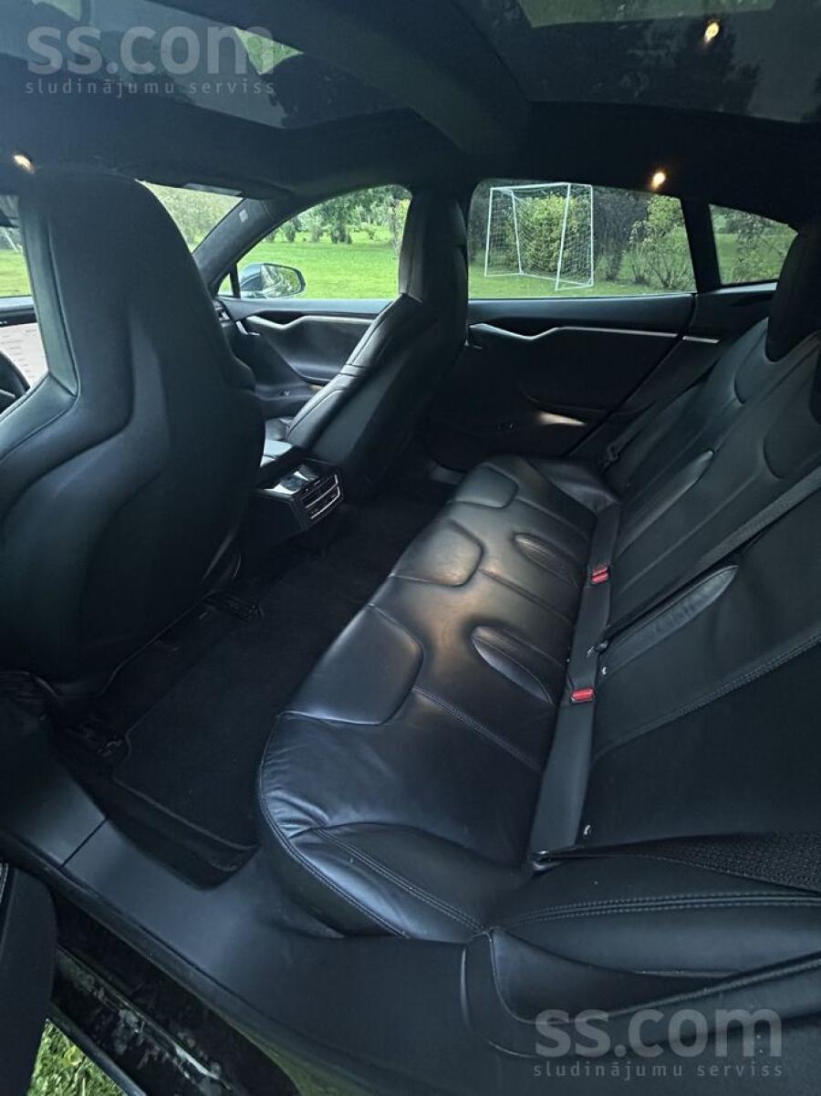 Melns Tesla Model S 2015 Jelgava, ar dzinēja tilpumu 0.00 L un nobraukumu 194 tūkst. km par 189000 €, foto 7 vietnē AUTOMOTO.COM.LV