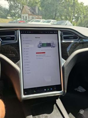 Melns Tesla Model S 2017 Marijampole, ar dzinēja tilpumu 0.00 L un nobraukumu 234 tūkst. km par 9100 €, foto 18 vietnē AUTOMOTO.COM.LV