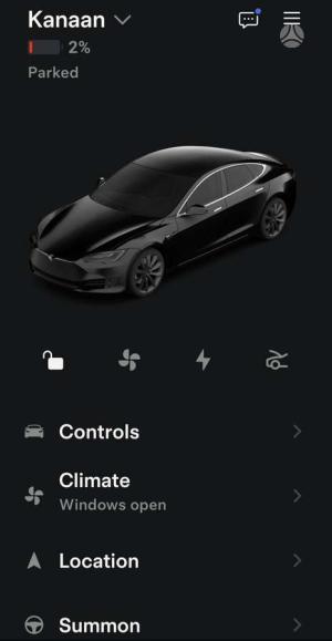 Black Tesla Model S 2017 in Kaunas, with an engine capacity of 0.00 L and mileage of 130 thousand km for 22999 €, photo 26 on AUTOMOTO.COM.LV