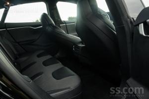 Melns Tesla Model S 2017 Jelgava, ar dzinēja tilpumu 0.00 L un nobraukumu 234 tūkst. km par 17100 €, foto 9 vietnē AUTOMOTO.COM.LV