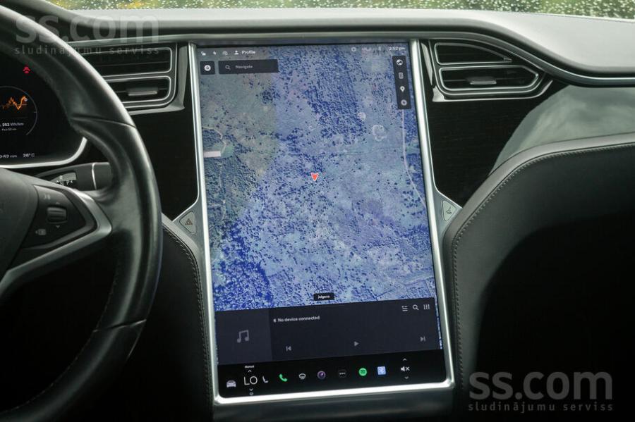 Melns Tesla Model S 2017 Jelgava, ar dzinēja tilpumu 0.00 L un nobraukumu 234 tūkst. km par 17100 €, foto 15 vietnē AUTOMOTO.COM.LV