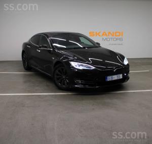 Black Tesla Model S 2018 in Riga, with an engine capacity of 0.00 L and mileage of 218 thousand km for 18990 €, photo 3 on AUTOMOTO.COM.LV