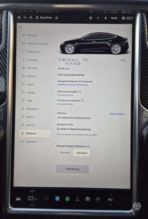 Black Tesla Model S 2018 in Kaunas, with an engine capacity of 0.00 L and mileage of 130 thousand km for 22999 €, photo 19 on AUTOMOTO.COM.LV