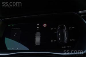 Black Tesla Model S 2018 in Jelgava, with an engine capacity of 0.00 L and mileage of 148 thousand km for 18900 €, photo 14 on AUTOMOTO.COM.LV