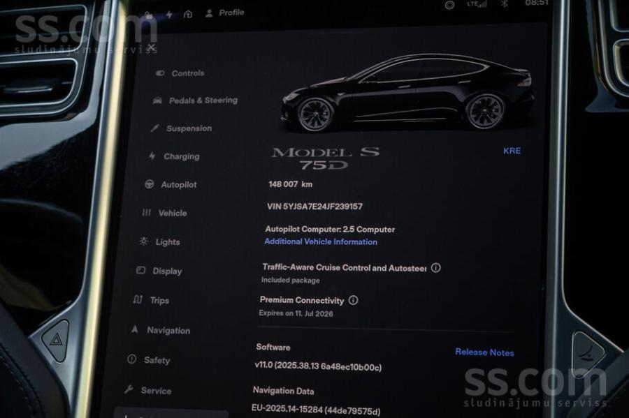 Black Tesla Model S 2018 in Jelgava, with an engine capacity of 0.00 L and mileage of 148 thousand km for 18900 €, photo 16 on AUTOMOTO.COM.LV