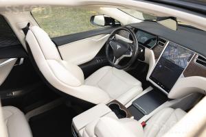 Melns Tesla Model S 2018 Rēzekne, ar dzinēja tilpumu 0.00 L un nobraukumu 132 tūkst. km par 23600 €, foto 9 vietnē AUTOMOTO.COM.LV