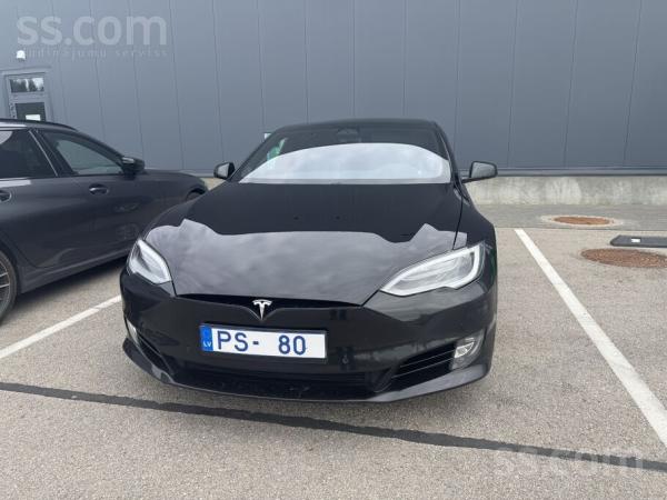 Melns Tesla Model S 2018 Rīga, ar dzinēja tilpumu 0.00 L un nobraukumu 290 tūkst. km par 16250 €, foto 8 vietnē AUTOMOTO.COM.LV