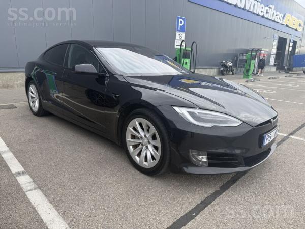 Melns Tesla Model S 2018 Rīga, ar dzinēja tilpumu 0.00 L un nobraukumu 290 tūkst. km par 16250 €, foto 9 vietnē AUTOMOTO.COM.LV