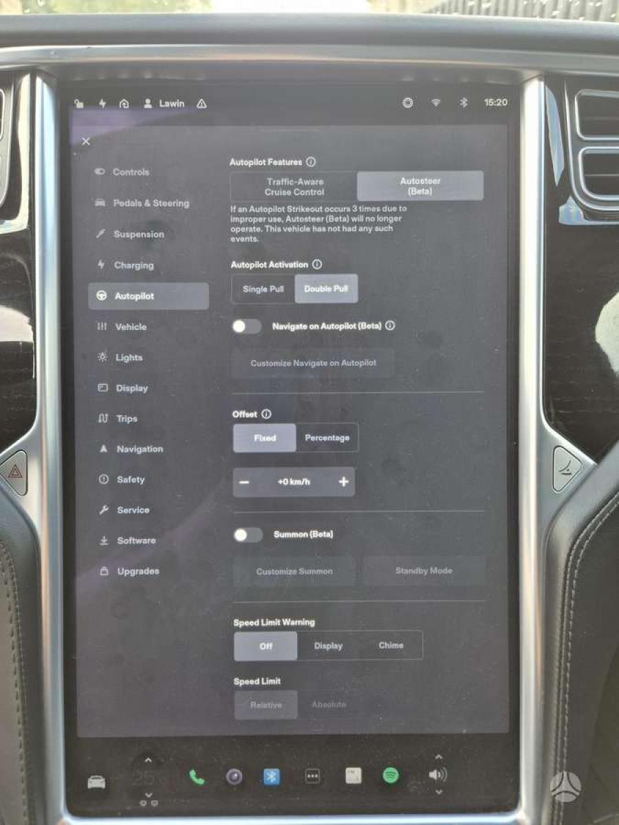 Melns Tesla Model S 2018 Kauņa, ar dzinēja tilpumu 0.00 L un nobraukumu 174 tūkst. km par 17999 €, foto 28 vietnē AUTOMOTO.COM.LV