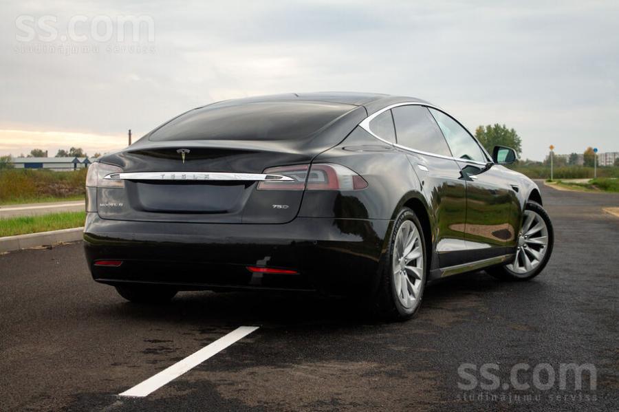 Melns Tesla Model S 2018 Jelgava, ar dzinēja tilpumu 0.00 L un nobraukumu 219 tūkst. km par 18500 €, foto 7 vietnē AUTOMOTO.COM.LV