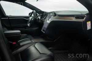 Melns Tesla Model S 2018 Jelgava, ar dzinēja tilpumu 0.00 L un nobraukumu 219 tūkst. km par 18500 €, foto 8 vietnē AUTOMOTO.COM.LV