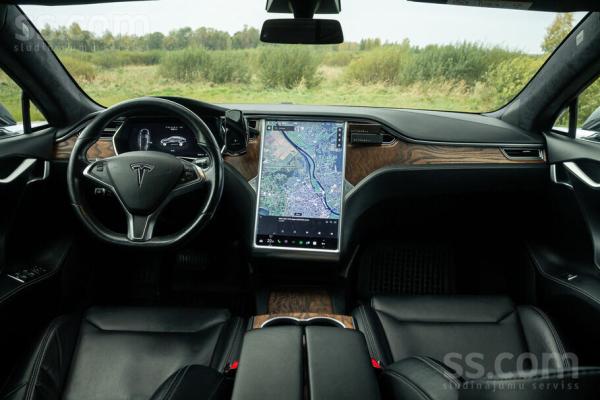 Melns Tesla Model S 2018 Jelgava, ar dzinēja tilpumu 0.00 L un nobraukumu 219 tūkst. km par 18500 €, foto 10 vietnē AUTOMOTO.COM.LV