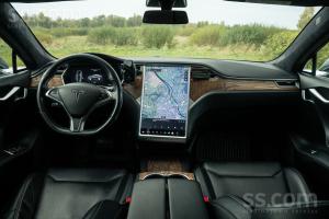 Melns Tesla Model S 2018 Jelgava, ar dzinēja tilpumu 0.00 L un nobraukumu 219 tūkst. km par 18500 €, foto 10 vietnē AUTOMOTO.COM.LV