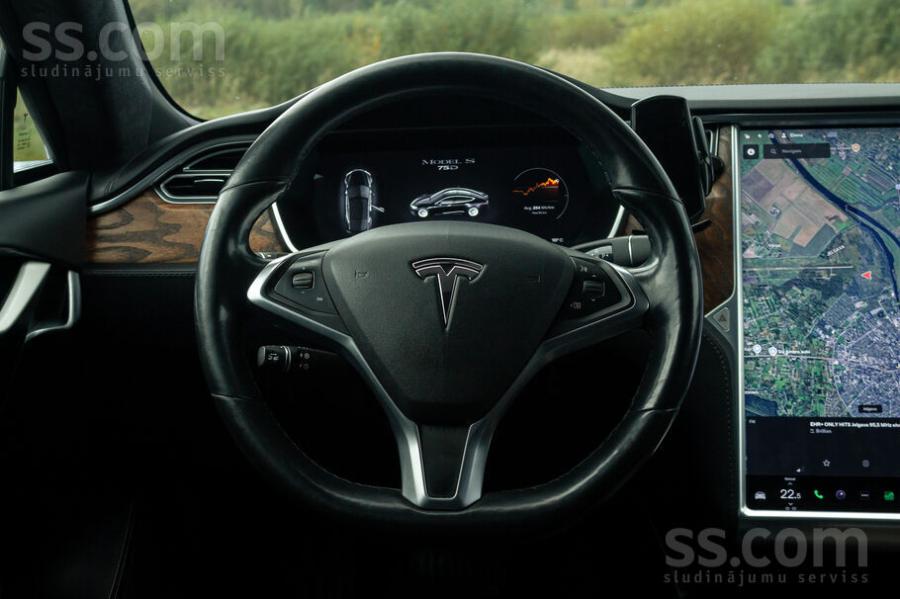 Melns Tesla Model S 2018 Jelgava, ar dzinēja tilpumu 0.00 L un nobraukumu 219 tūkst. km par 18500 €, foto 11 vietnē AUTOMOTO.COM.LV