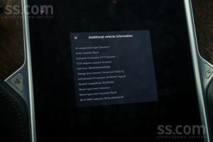 Melns Tesla Model S 2018 Jelgava, ar dzinēja tilpumu 0.00 L un nobraukumu 219 tūkst. km par 18500 €, foto 18 vietnē AUTOMOTO.COM.LV