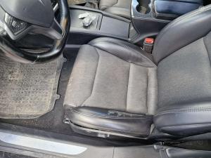 Black Tesla Model S 2019 in Marijampole, with an engine capacity of 0.00 L and mileage of 470 thousand km for 9900 €, photo 20 on AUTOMOTO.COM.LV