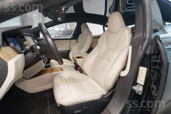 Melns Tesla Model S 2020 Rīga, ar dzinēja tilpumu 0.00 L un nobraukumu 161 tūkst. km par 31990 €, foto 11 vietnē AUTOMOTO.COM.LV