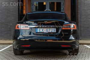 Black Tesla Model S 2020 in Riga, with an engine capacity of 0.00 L and mileage of 98 thousand km for 33500 €, photo 11 on AUTOMOTO.COM.LV