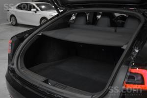 Black Tesla Model S 2020 in Riga, with an engine capacity of 0.00 L and mileage of 159 thousand km for 33790 €, photo 7 on AUTOMOTO.COM.LV