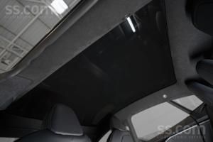 Black Tesla Model S 2020 in Riga, with an engine capacity of 0.00 L and mileage of 159 thousand km for 33790 €, photo 8 on AUTOMOTO.COM.LV