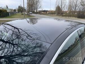 Black Tesla Model S 2020 in Riga, with an engine capacity of 0.00 L and mileage of 168 thousand km for 31490 €, photo 10 on AUTOMOTO.COM.LV