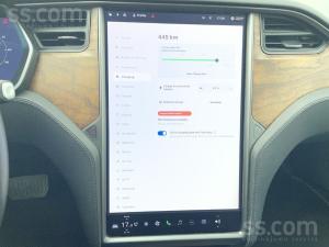 Black Tesla Model S 2020 in Riga, with an engine capacity of 0.00 L and mileage of 168 thousand km for 31490 €, photo 30 on AUTOMOTO.COM.LV