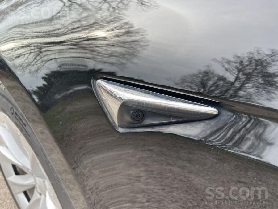 Black Tesla Model S 2020 in Riga, with an engine capacity of 0.00 L and mileage of 168 thousand km for 31490 €, photo 35 on AUTOMOTO.COM.LV