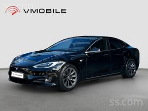 Черный Тесла Модель С 2020 в Рига, объемом двигателя 0.00 л и пробегом 70 тыс. км за 34870 €, фото  на AUTOMOTO.COM.LV