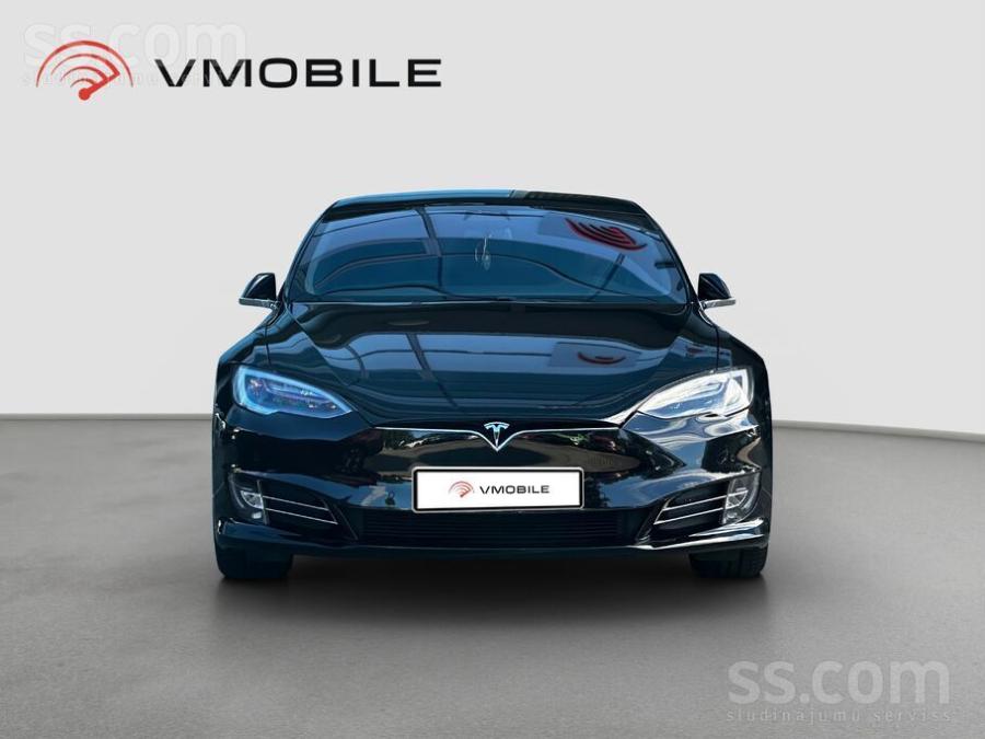 Melns Tesla Model S 2020 Rīga, ar dzinēja tilpumu 0.00 L un nobraukumu 70 tūkst. km par 34870 €, foto 4 vietnē AUTOMOTO.COM.LV