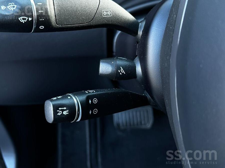 Melns Tesla Model S 2020 Rīga, ar dzinēja tilpumu 0.00 L un nobraukumu 70 tūkst. km par 34870 €, foto 20 vietnē AUTOMOTO.COM.LV