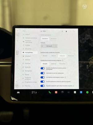 Melns Tesla Model S 2021 Viļņa, ar dzinēja tilpumu 0.00 L un nobraukumu 25 tūkst. km par 69999 €, foto 37 vietnē AUTOMOTO.COM.LV