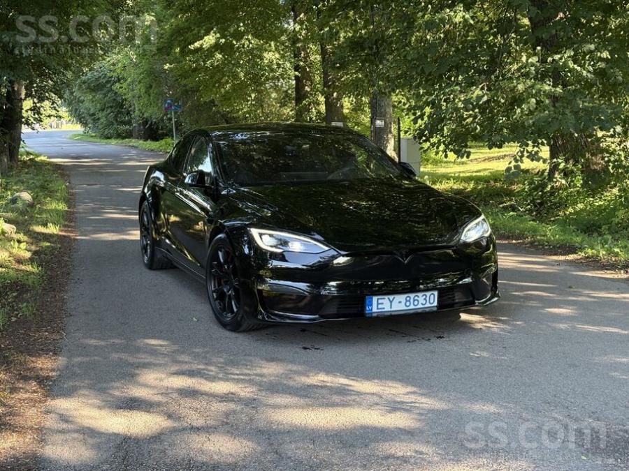 Melns Tesla Model S 2022 Rīga, ar dzinēja tilpumu 0.00 L un nobraukumu 75 tūkst. km par 48000 €, foto 5 vietnē AUTOMOTO.COM.LV