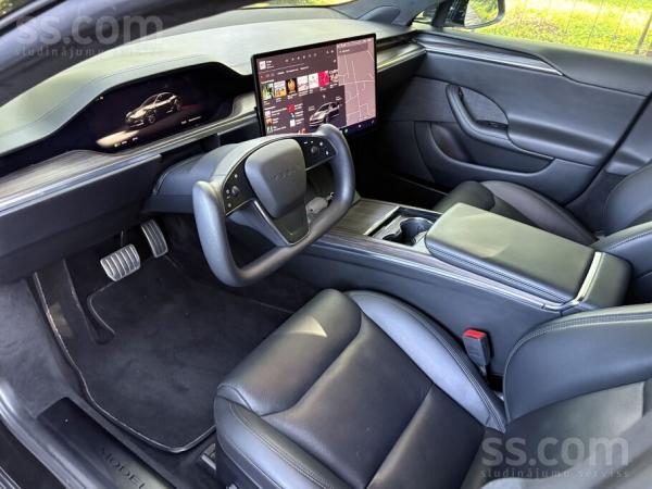 Melns Tesla Model S 2022 Rīga, ar dzinēja tilpumu 0.00 L un nobraukumu 75 tūkst. km par 48000 €, foto 7 vietnē AUTOMOTO.COM.LV