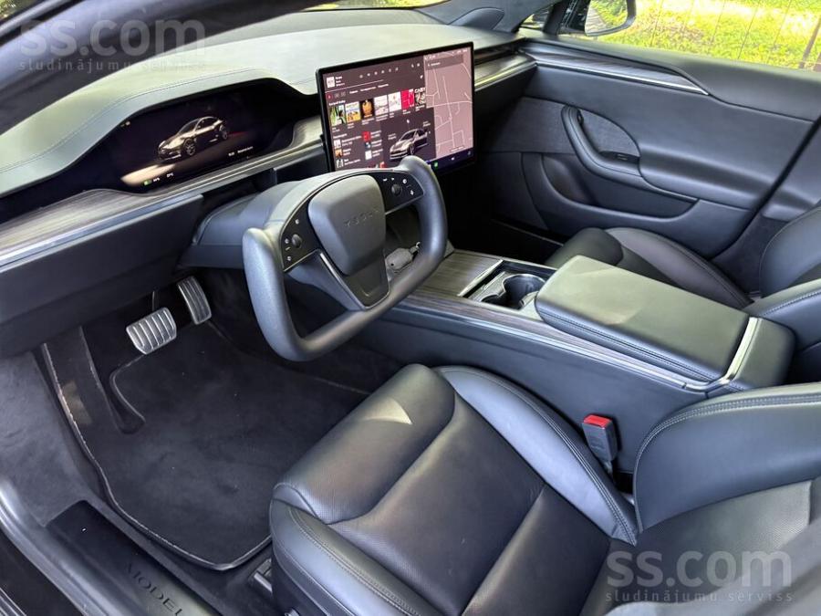 Melns Tesla Model S 2022 Rīga, ar dzinēja tilpumu 0.00 L un nobraukumu 75 tūkst. km par 48000 €, foto 8 vietnē AUTOMOTO.COM.LV